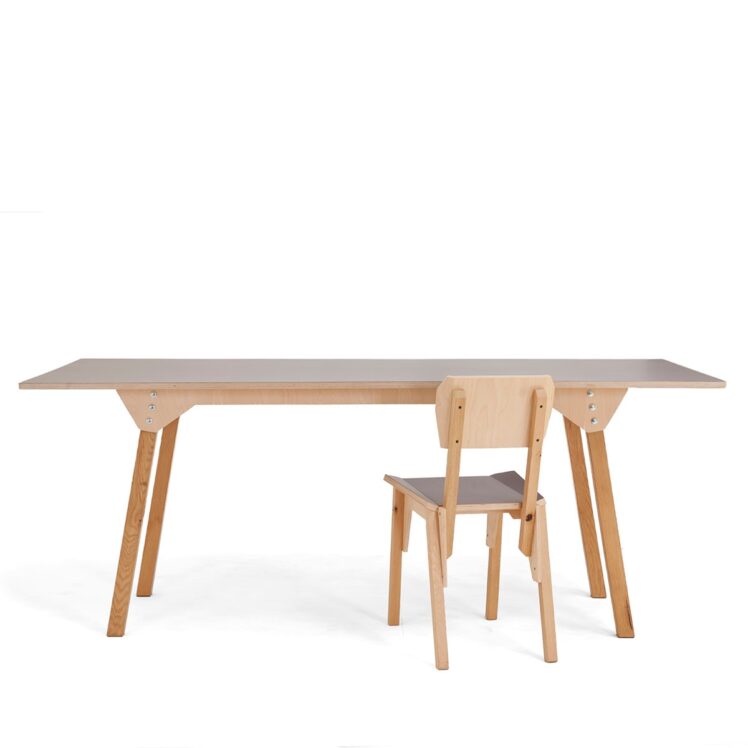 Vij5 - design rechthoekige eettafel - multiplex - massief eiken poten ...