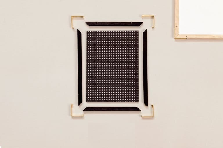 Vij5 - Epaulette door Caroline Olsson & Ida Noemi
