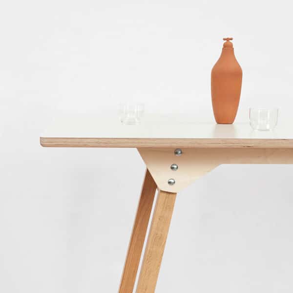 Vij5 - design rechthoekige eettafel - multiplex - massief eiken poten ...